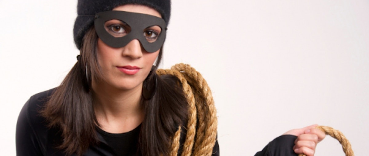 Sticky Situation: Spa-Goer on the Lam | Skin Inc.