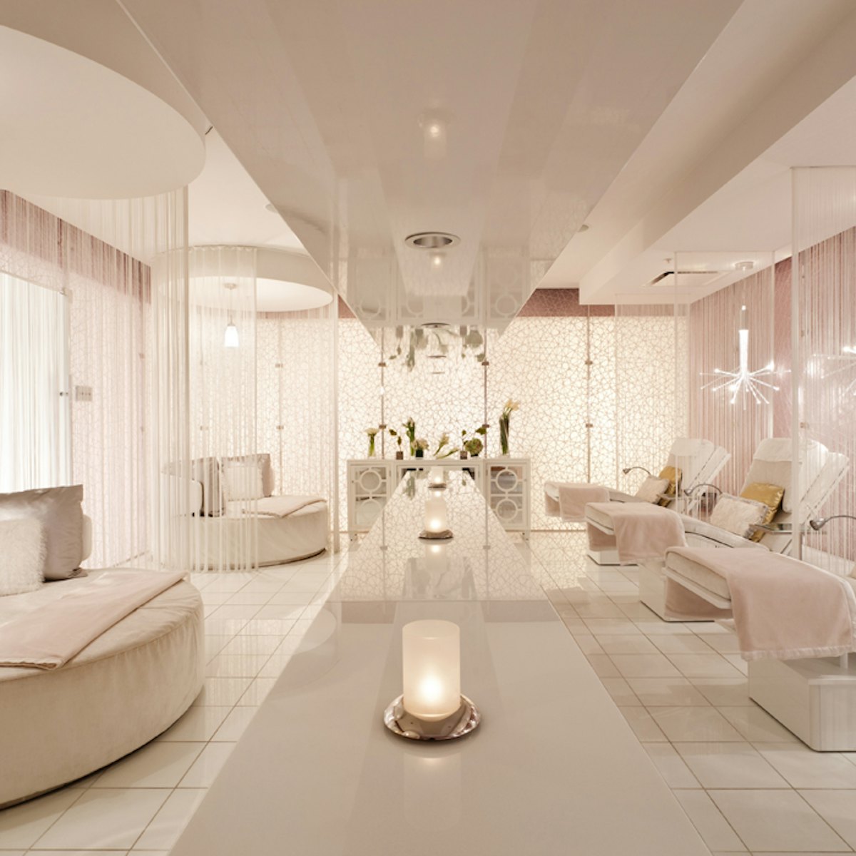 The Ritz-Carlton Spa Los Angeles Celebrates the Holidays with Glamour ...